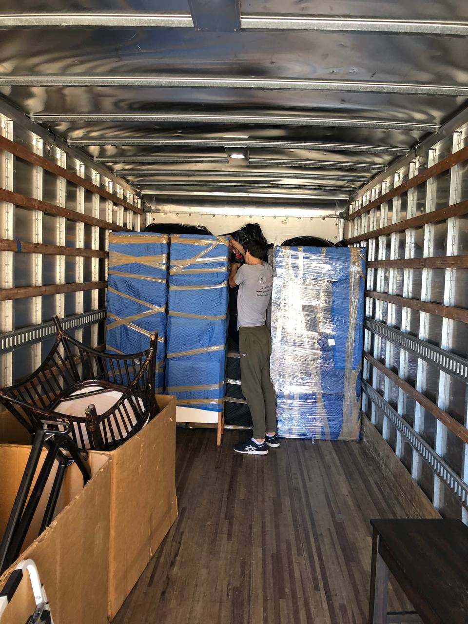 How to Properly Load a Moving Pod - BornToMove